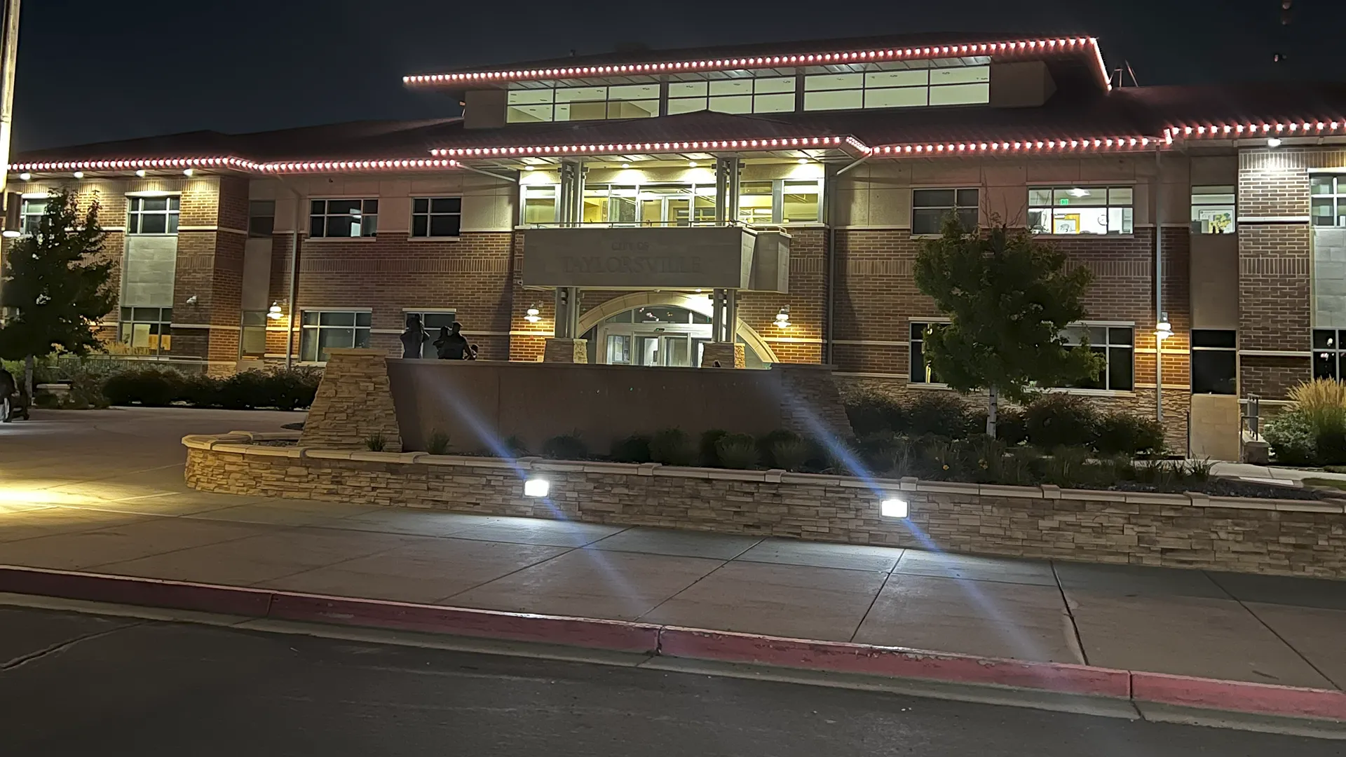 Municipal Government Building Lighting